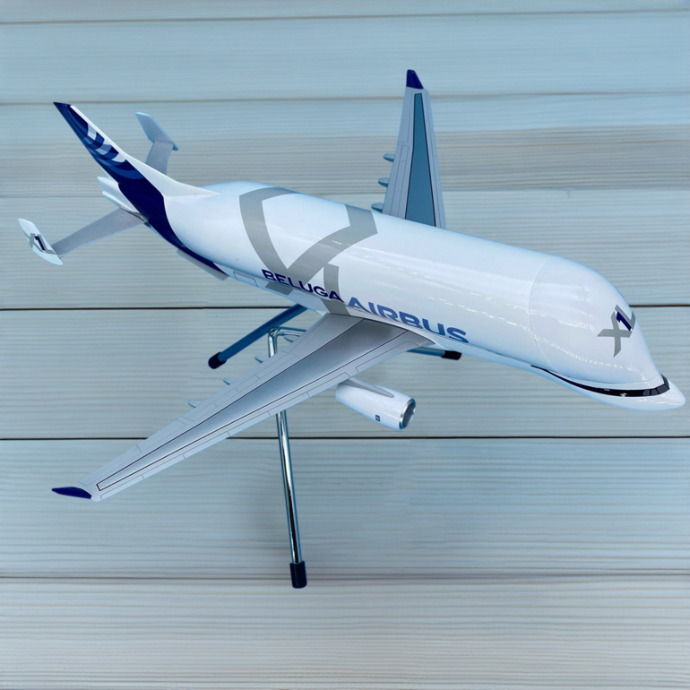 Купити масштабну модель літака Airbus A330-700 Beluga XL із пластику на ...